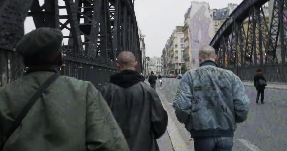 Vidéo: Dans les entrailles de la scène techno underground parisienne ...