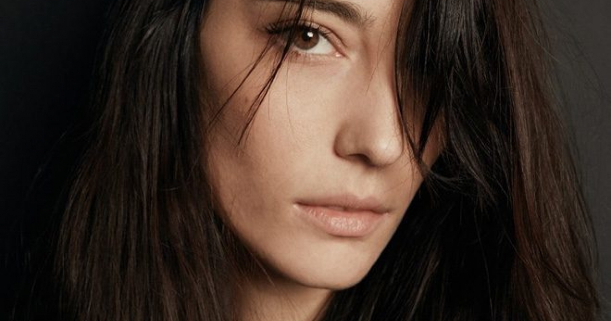 Amélie Lens lance son nouveau label LENSKE avec un single en ...