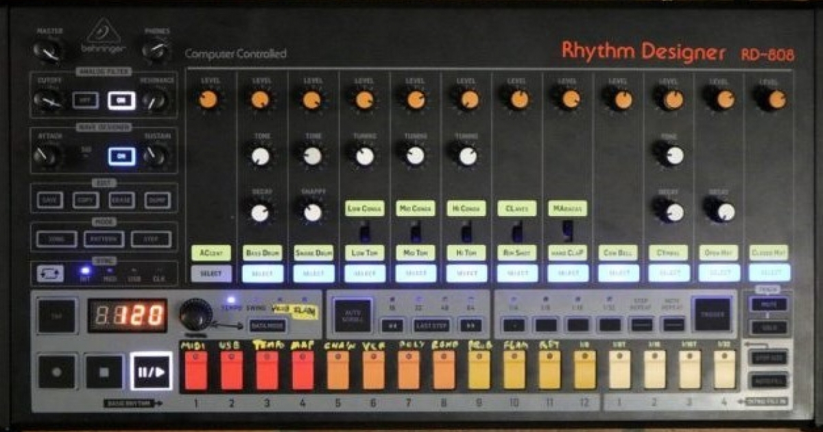 Behringer annonce le prix et la date de sortie de son clone de la TR ...