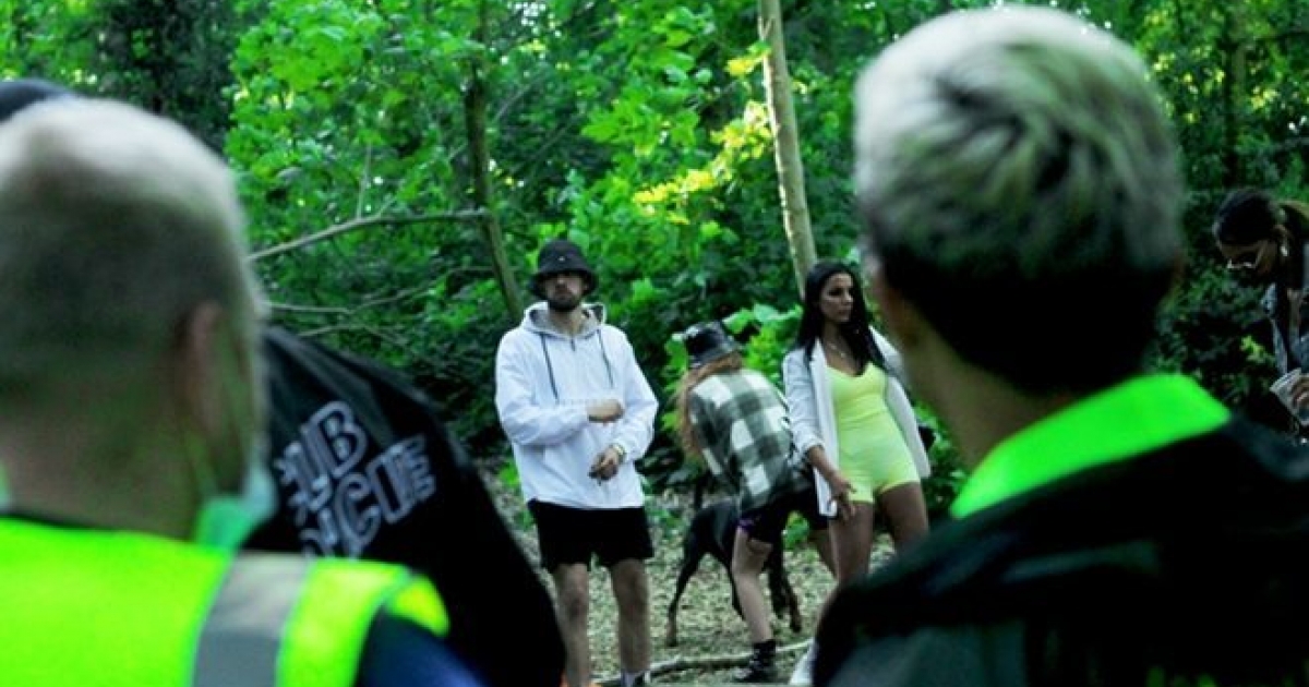 À voir: La première rave britannique autorisée depuis le confinement a ...